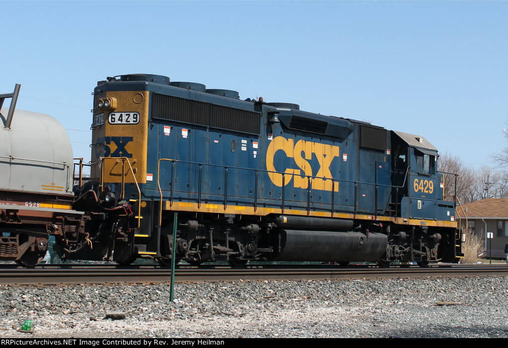 CSX 6429 (2)